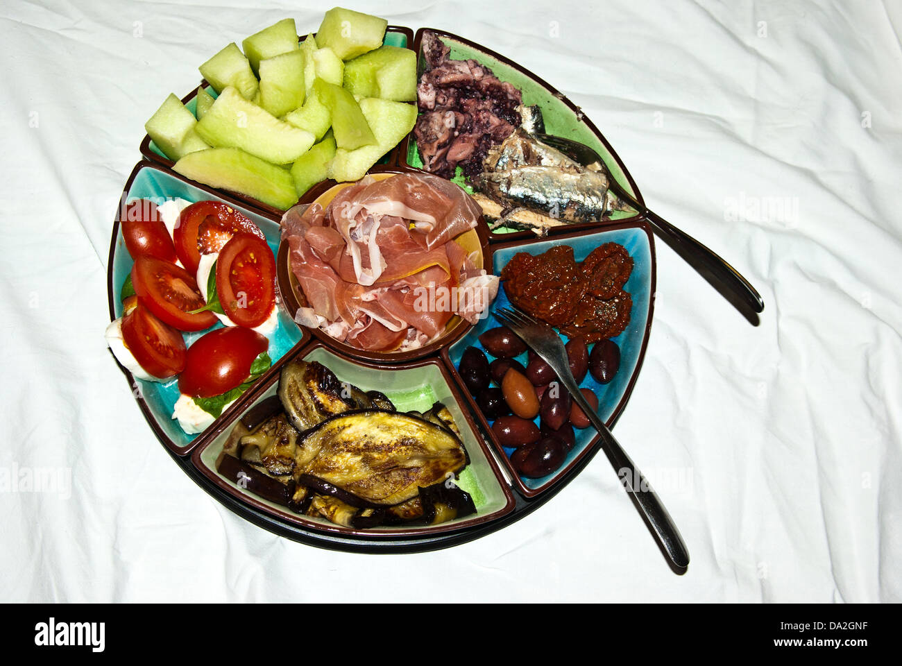 Tapas sun dried tomatoes hi-res stock photography and images - Alamy