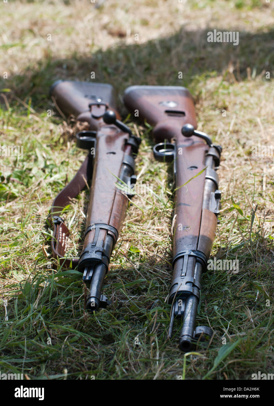 Stack of rifles hi-res stock photography and images - Alamy
