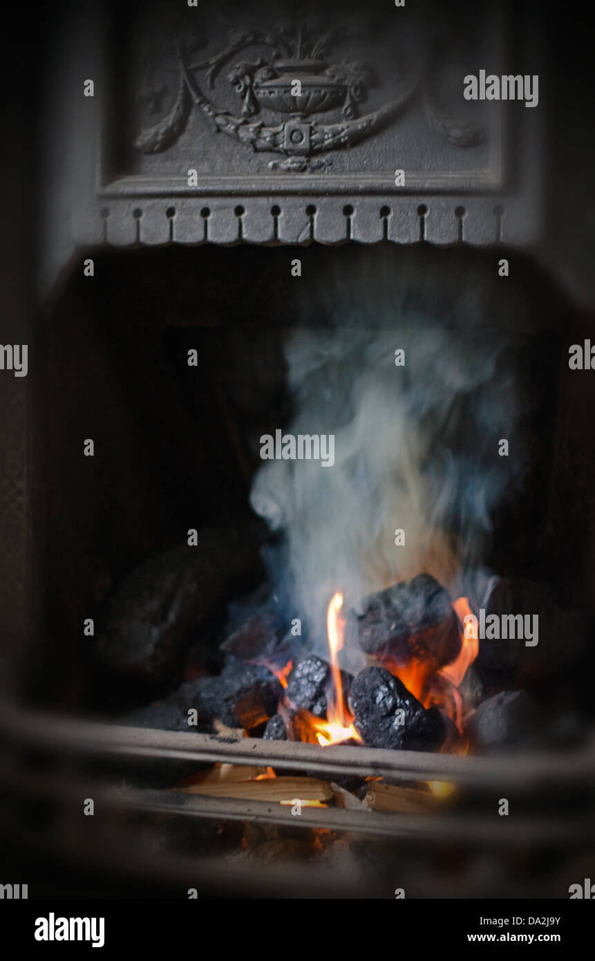 Smoking fire fireplace hi-res stock photography and images - Alamy