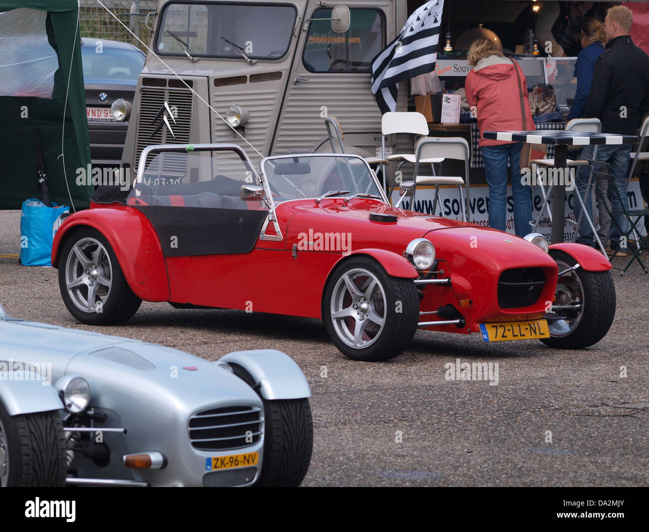 The DAX Cobra 2-Axle-Rigid Body, shown here at the 2010 Nationaal ...