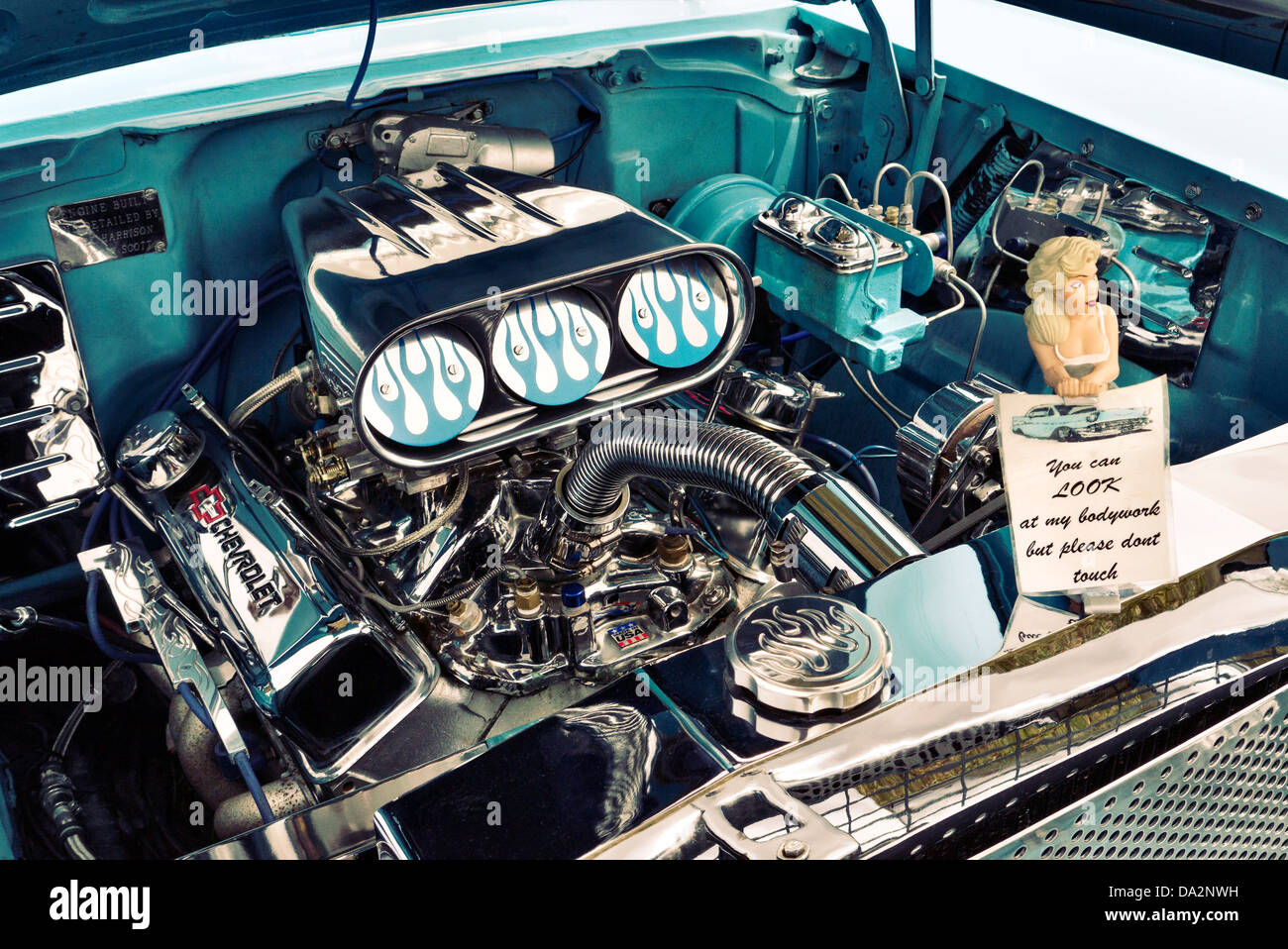 1957 Chevrolet Bel Air V8 engine Stock Photo - Alamy