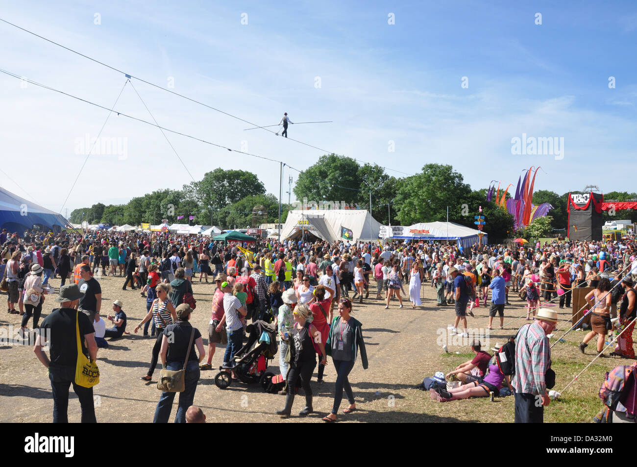 Tightrope walker circus hi-res stock photography and images - Alamy