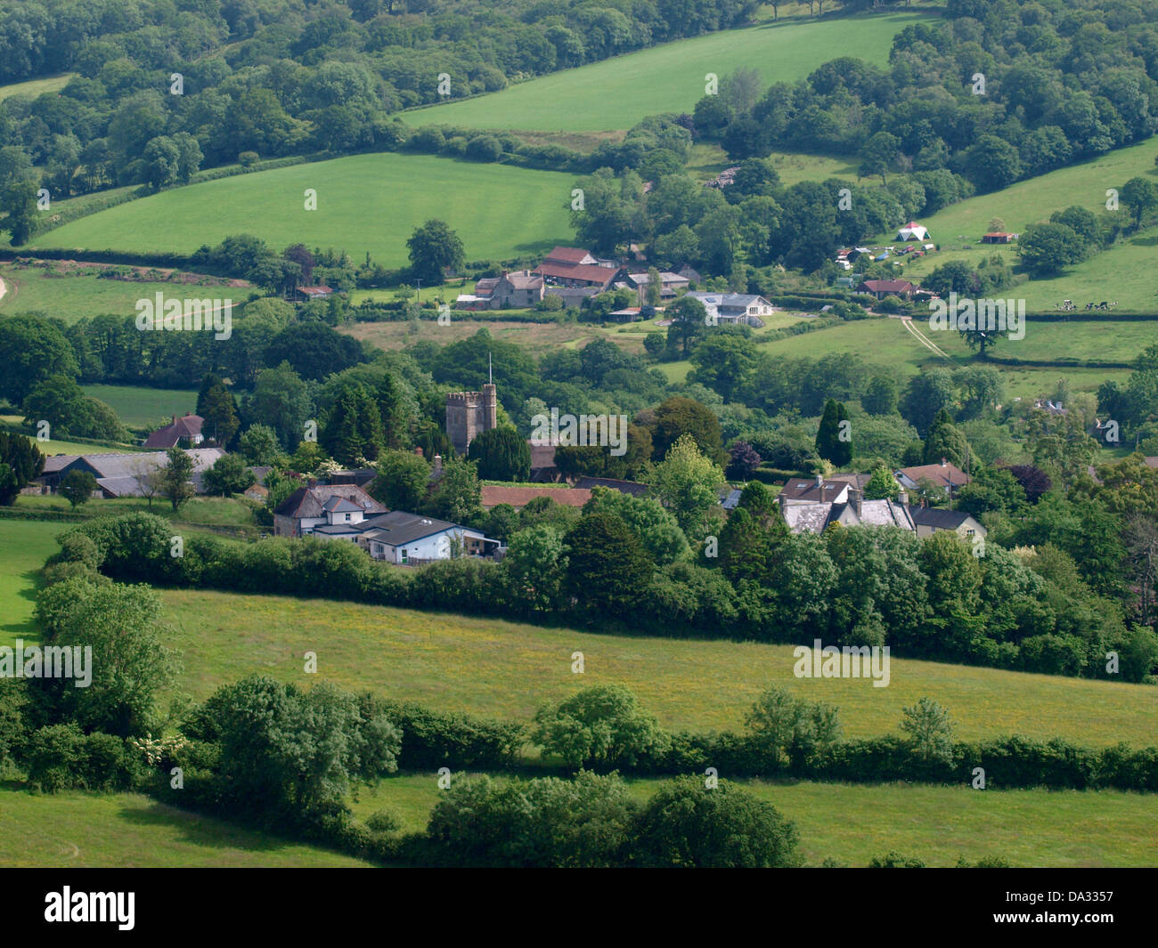 Countryside british devon village hi-res stock photography and images ...