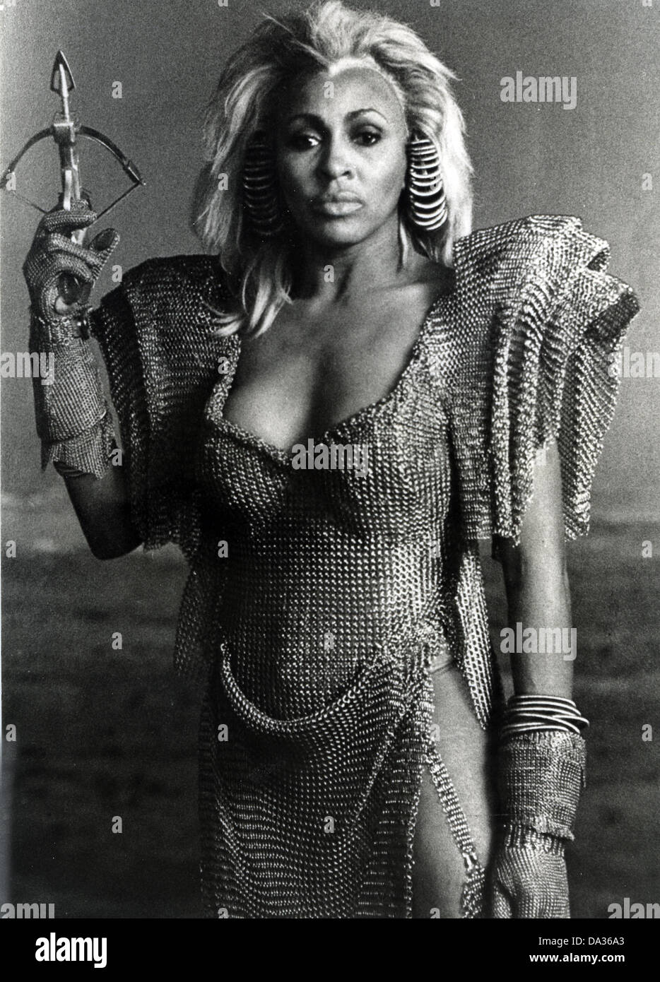 Aunty Entity Cosplay