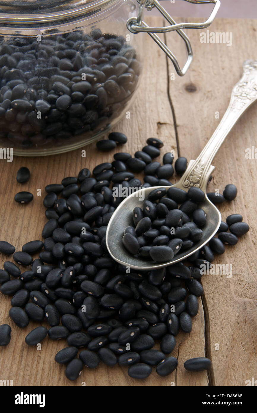 Silver bean hi-res stock photography and images - Alamy