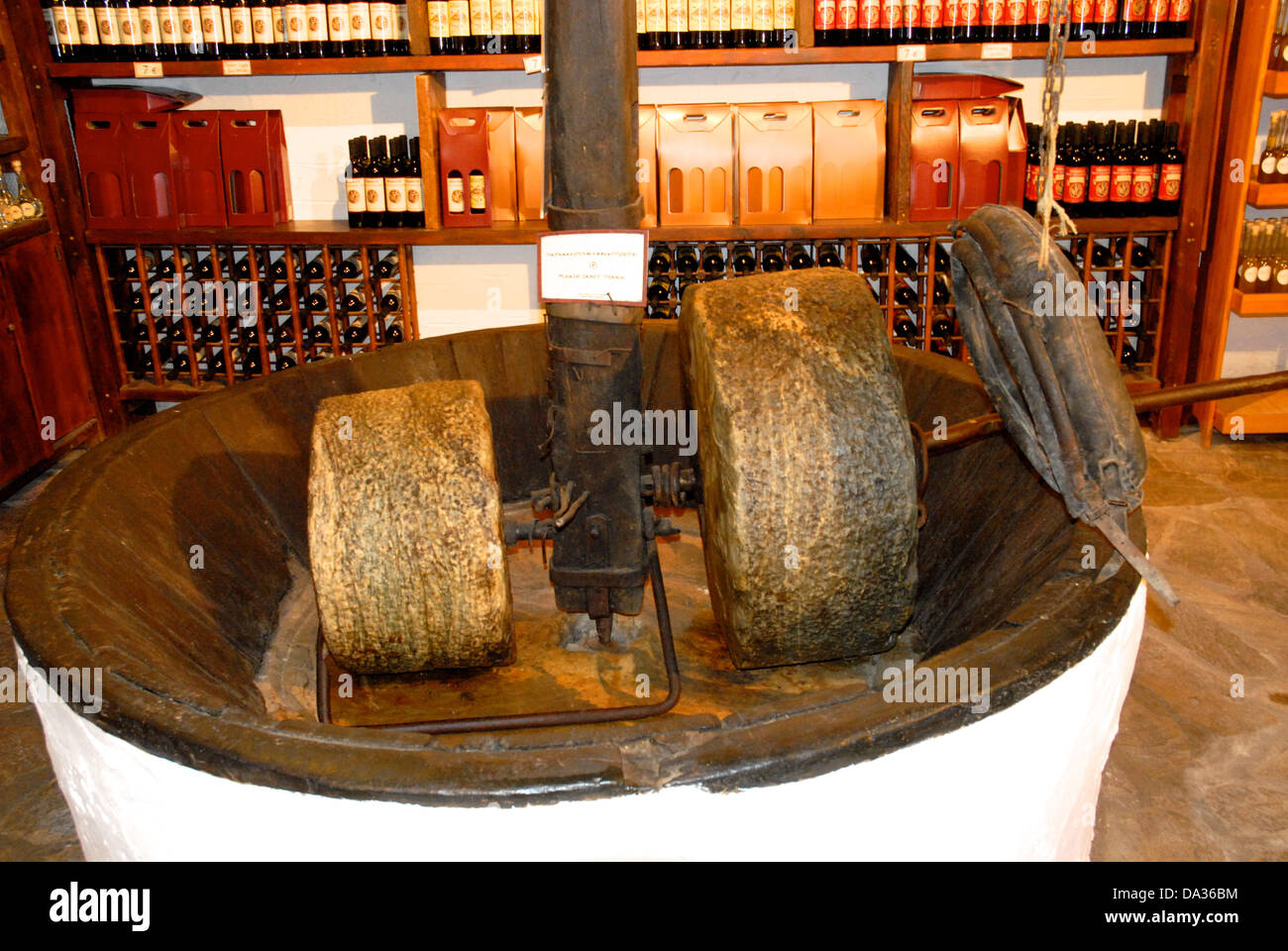 Olive oil press hi-res stock photography and images - Alamy