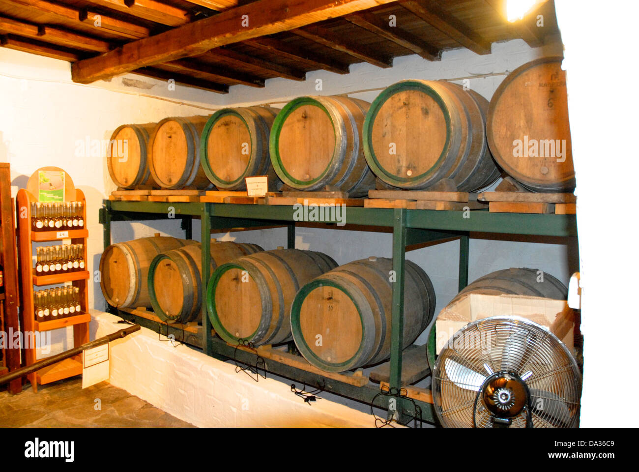 Olive press hi-res stock photography and images - Alamy