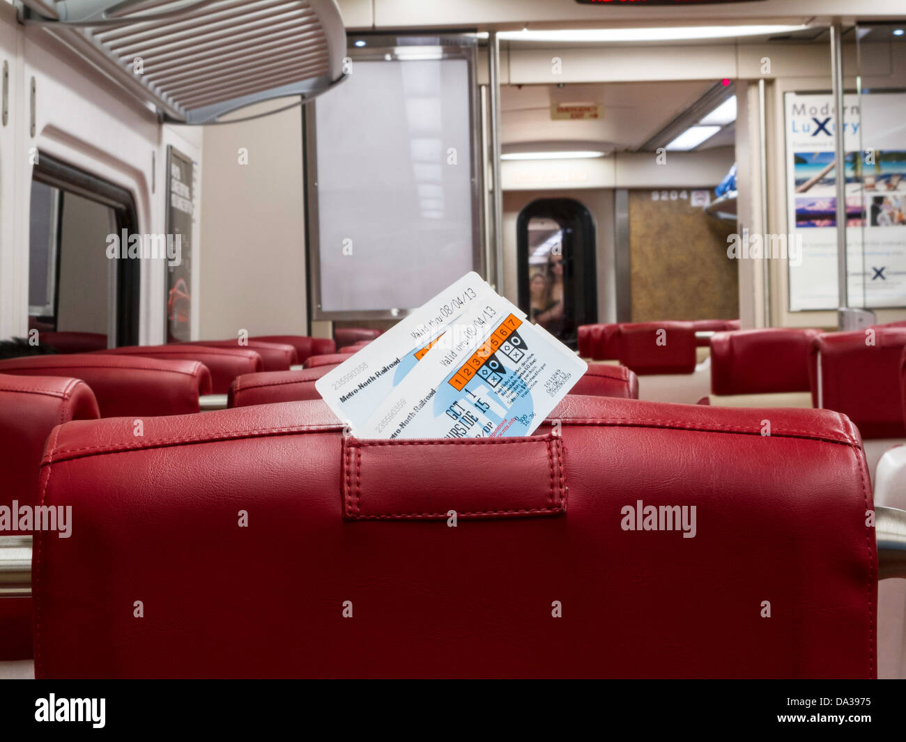 Mta metro north railroad hi-res stock photography and images - Alamy