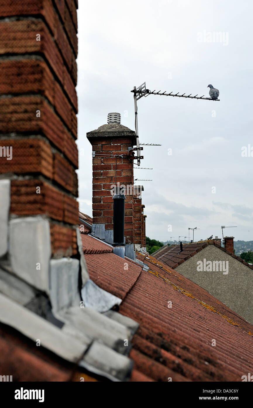 Row of chimney pots hi-res stock photography and images - Alamy