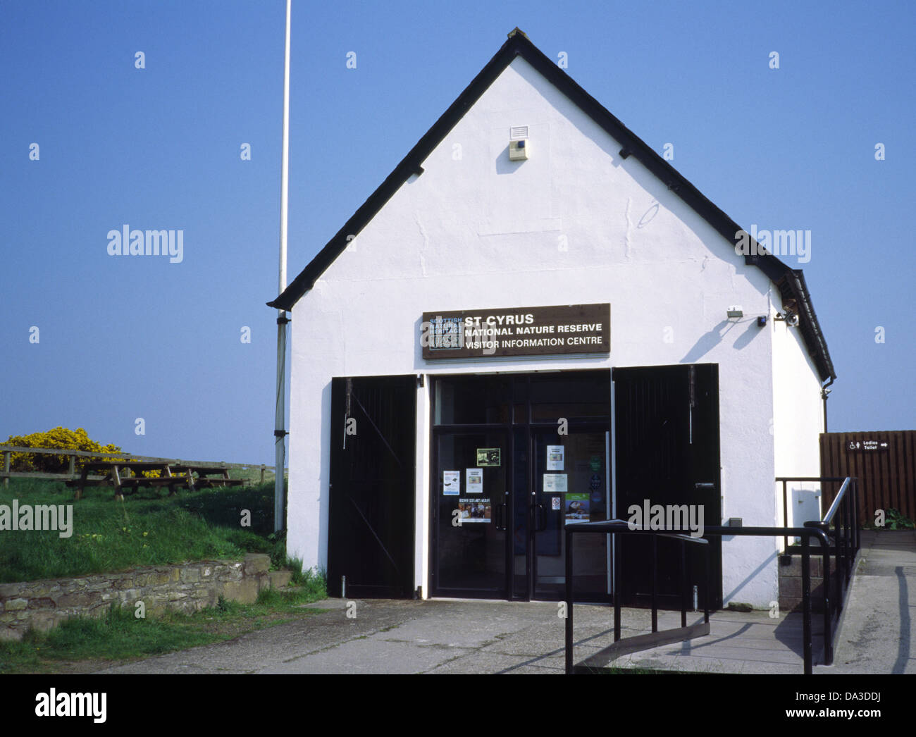 St Cyrus National Nature Reserve Visitor Centre, St Cyrus Bay ...