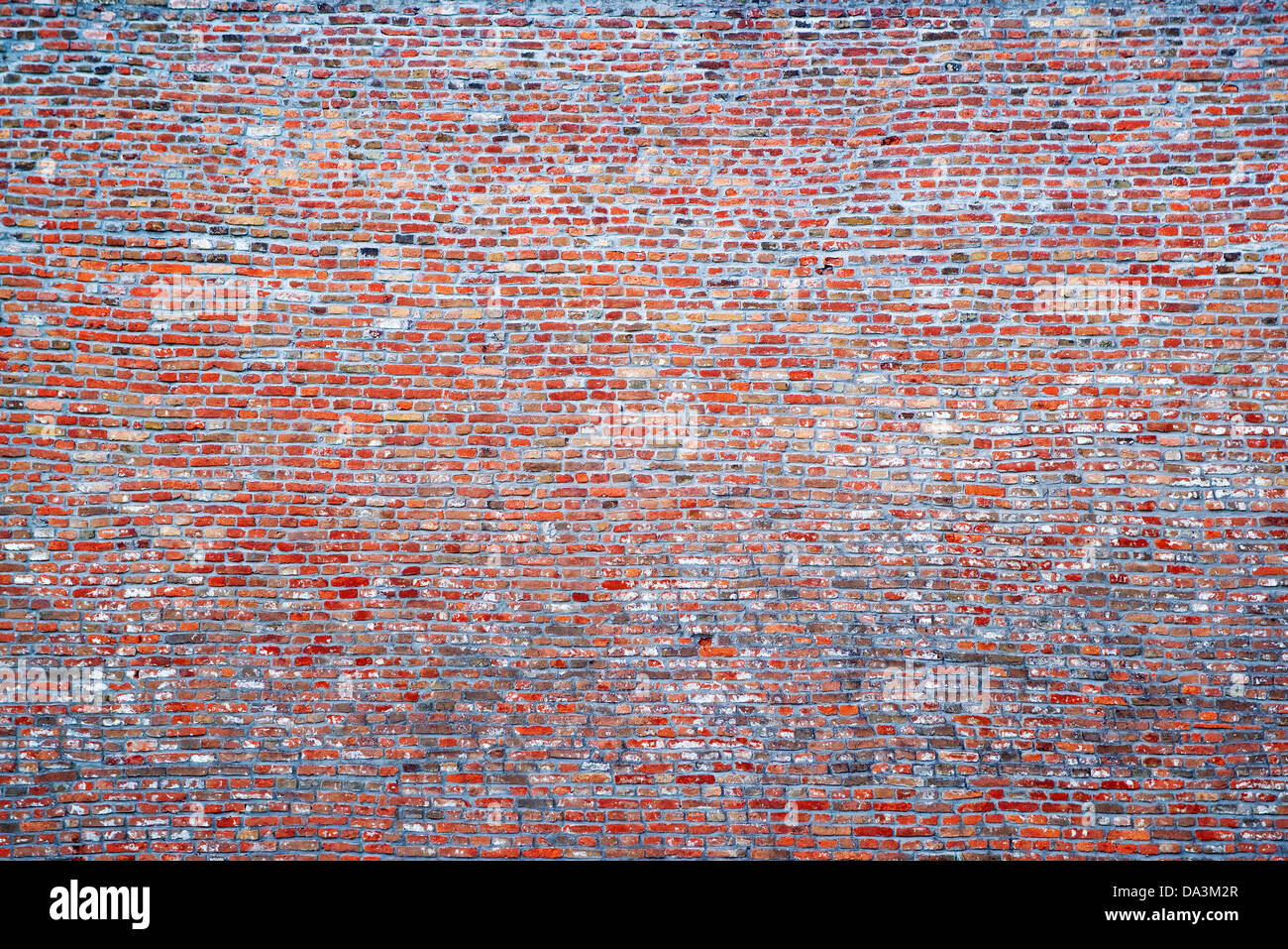 Tall brick wall hi-res stock photography and images - Alamy