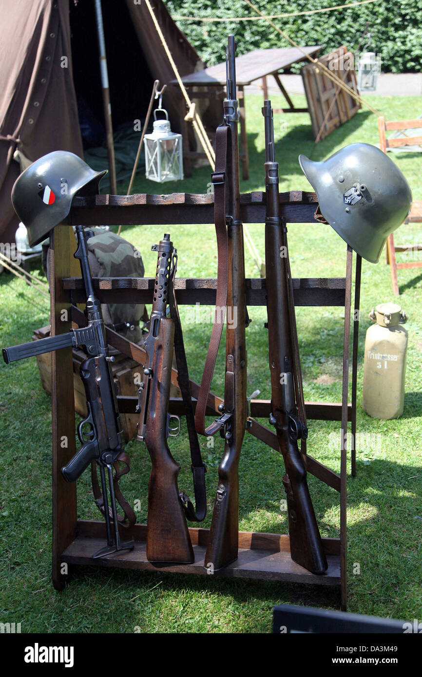 German Helmets and weapons from WW2 Dr. Friedrich Schwerd stahlhelm ...