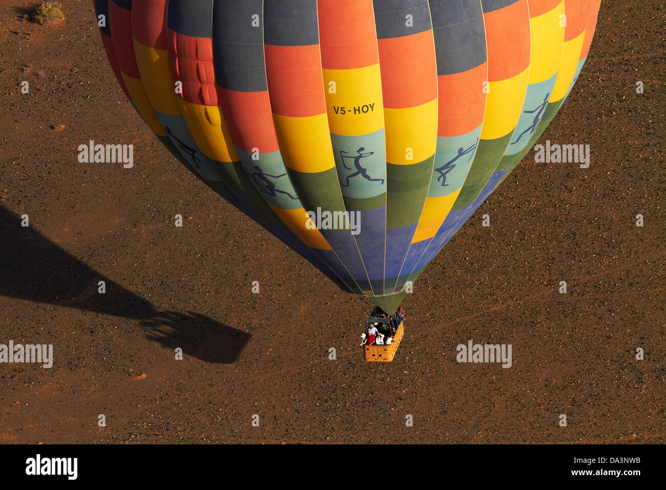 Balloon photos mid air hi-res stock photography and images - Alamy