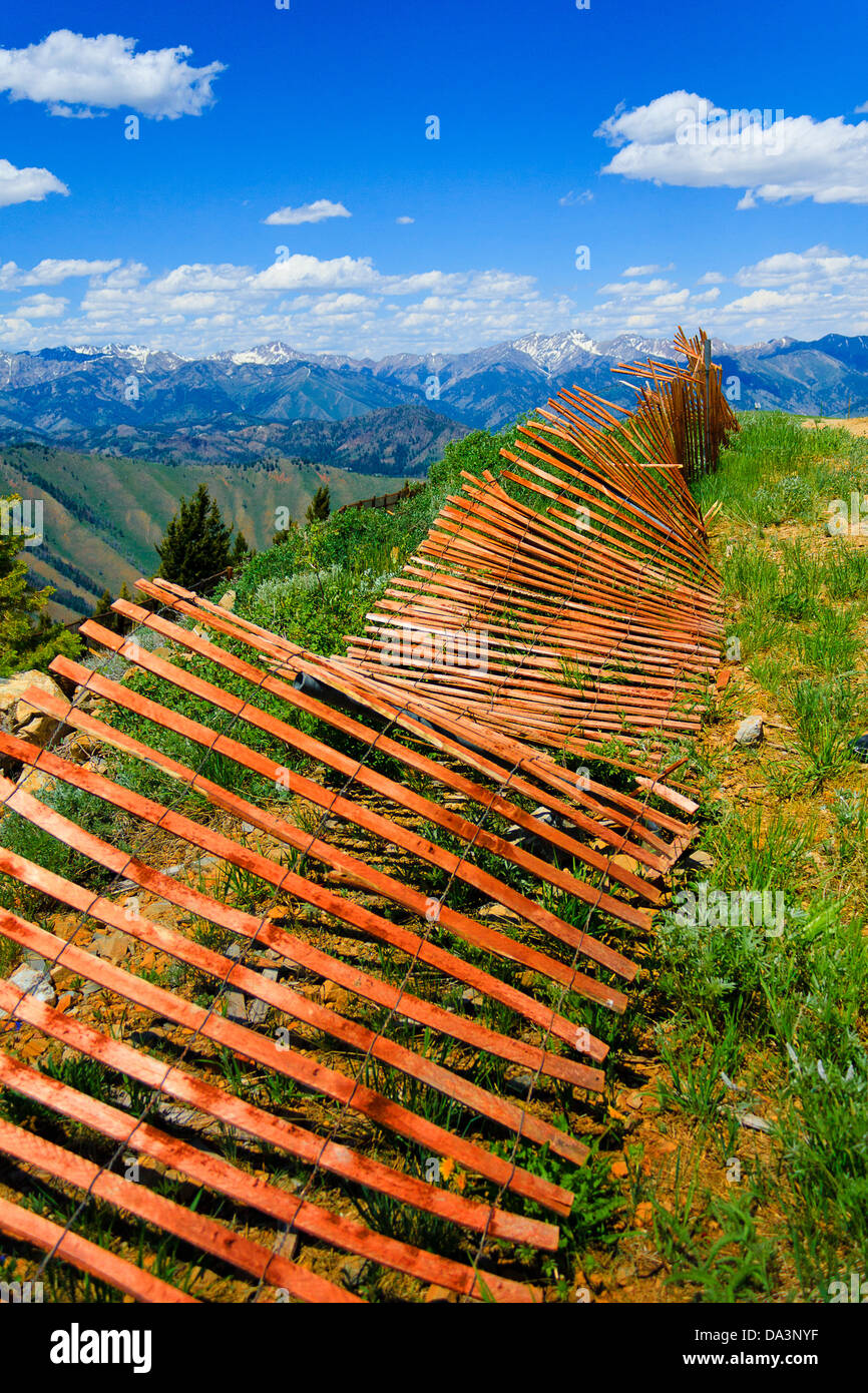 Falling fence hi-res stock photography and images - Alamy