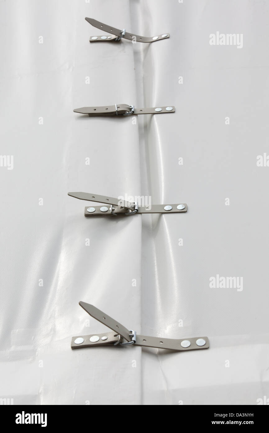 white tarp or waterproof tarpaulin detail background Stock Photo - Alamy