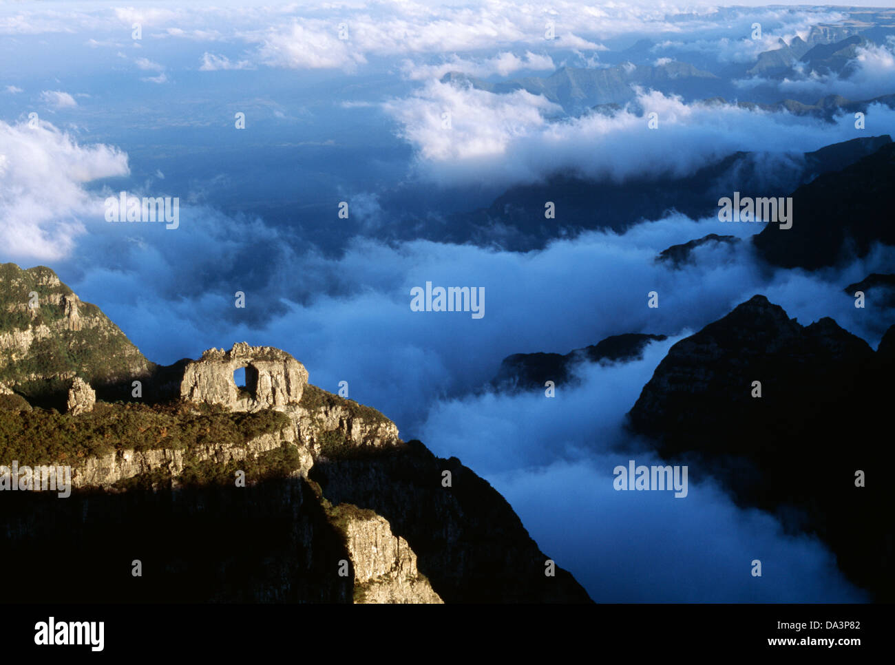 Pedra Furada (Holed Rock) viewed from Morro da Igreja (Church Hill ...