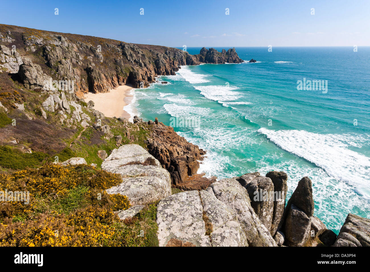 Treen beach cornwall hi-res stock photography and images - Alamy