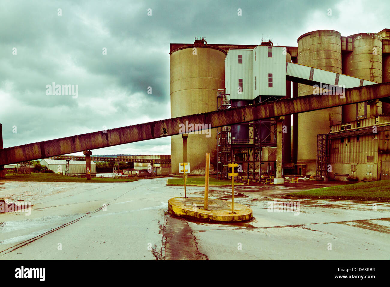 Portland cement works hi-res stock photography and images - Alamy