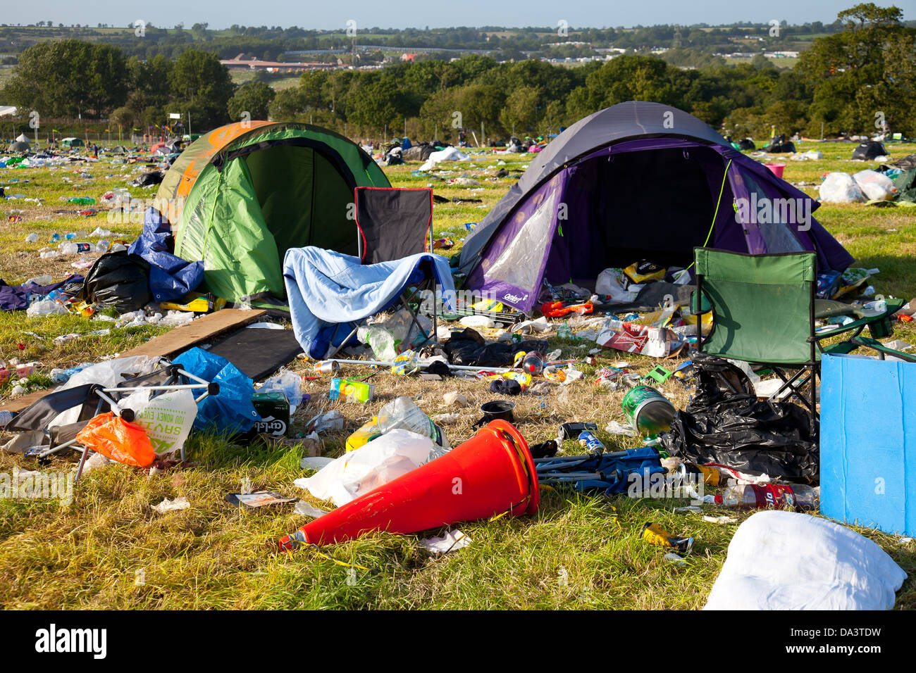 Recycling waste bin camping hi-res stock photography and images - Alamy