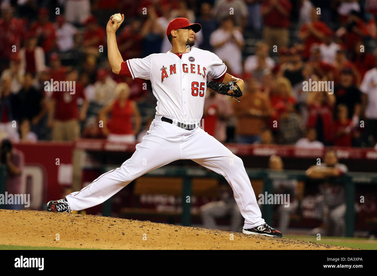 Angel stadium de anaheim hi-res stock photography and images - Alamy