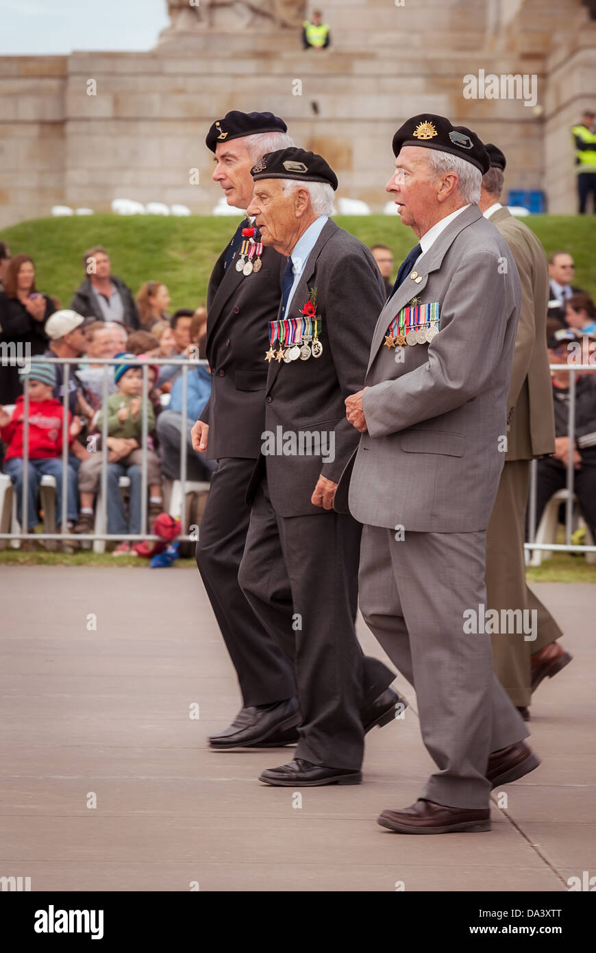 Thousands attend Anzac Day marches across Australia to pay respects to ...