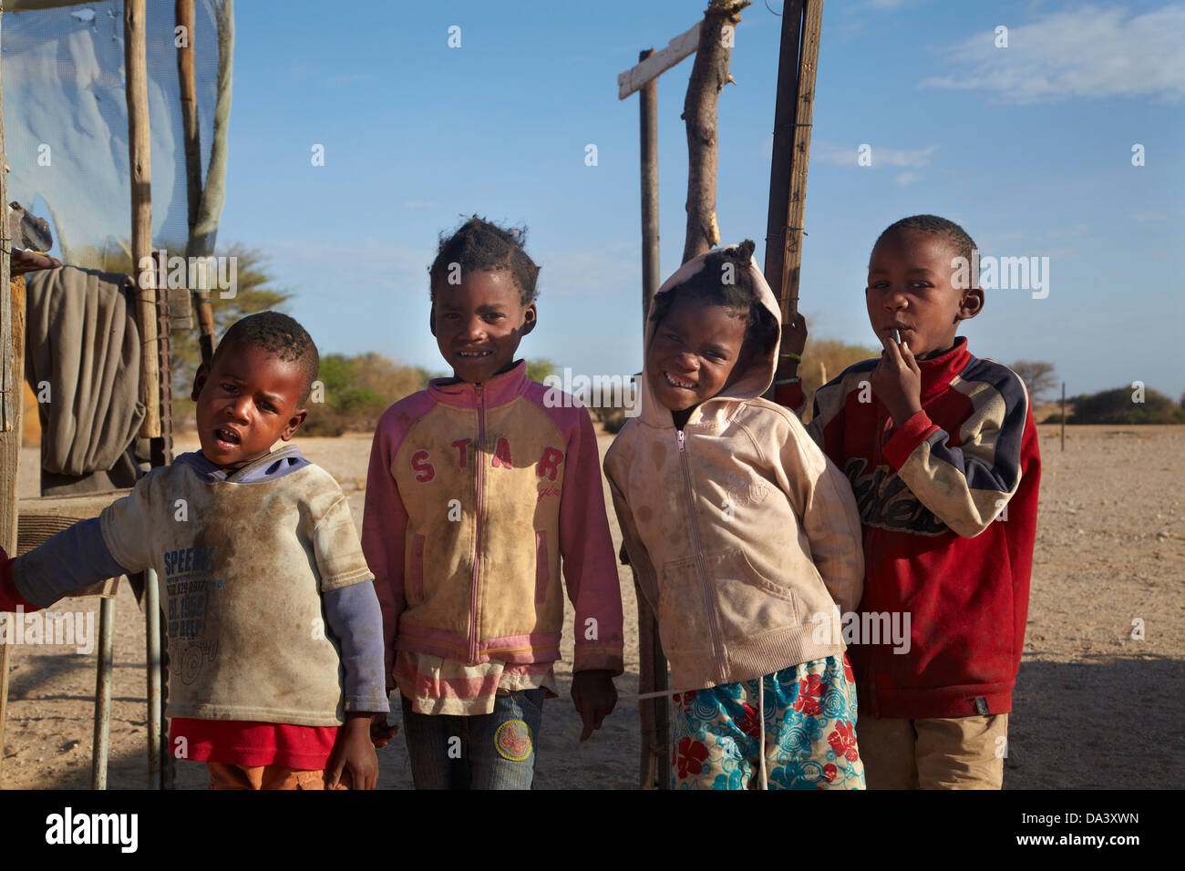 Poor african children hi-res stock photography and images - Alamy