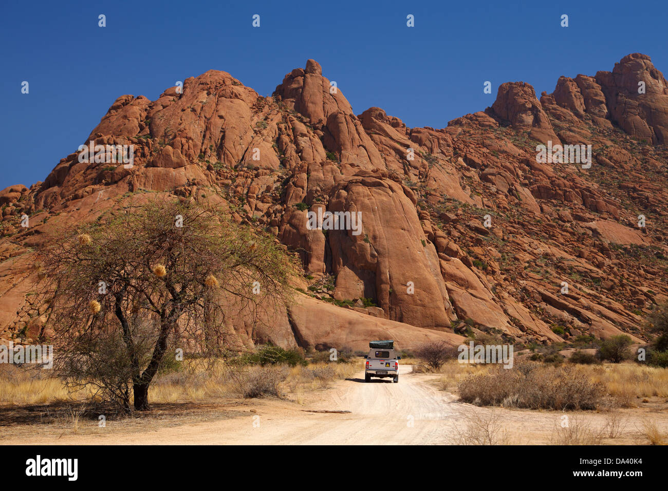 4x4 and rock formations at Spitzkoppe, Namibia, Africa Stock Photo - Alamy