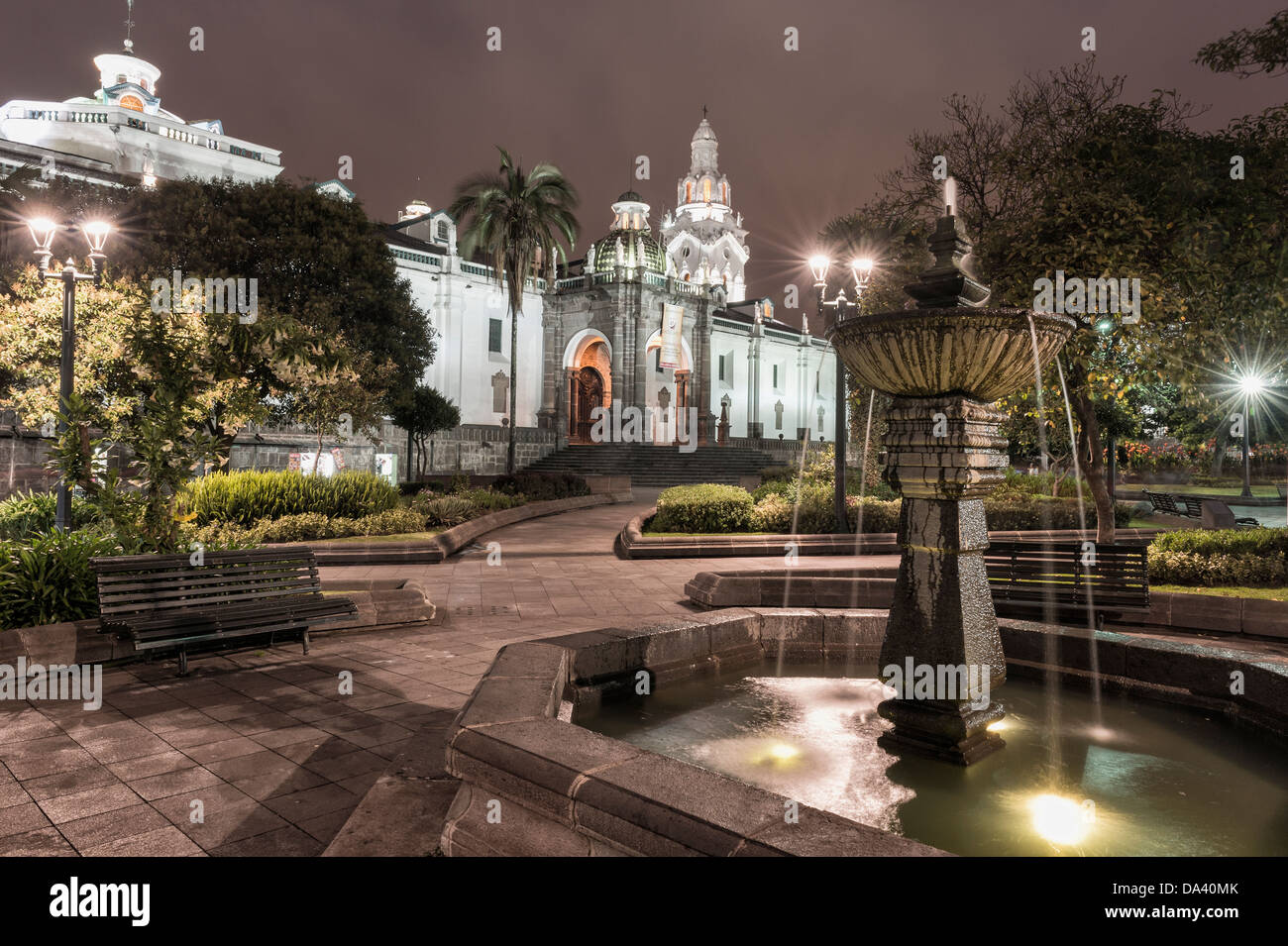 Quito metropolitan cathedral hi-res stock photography and images - Alamy