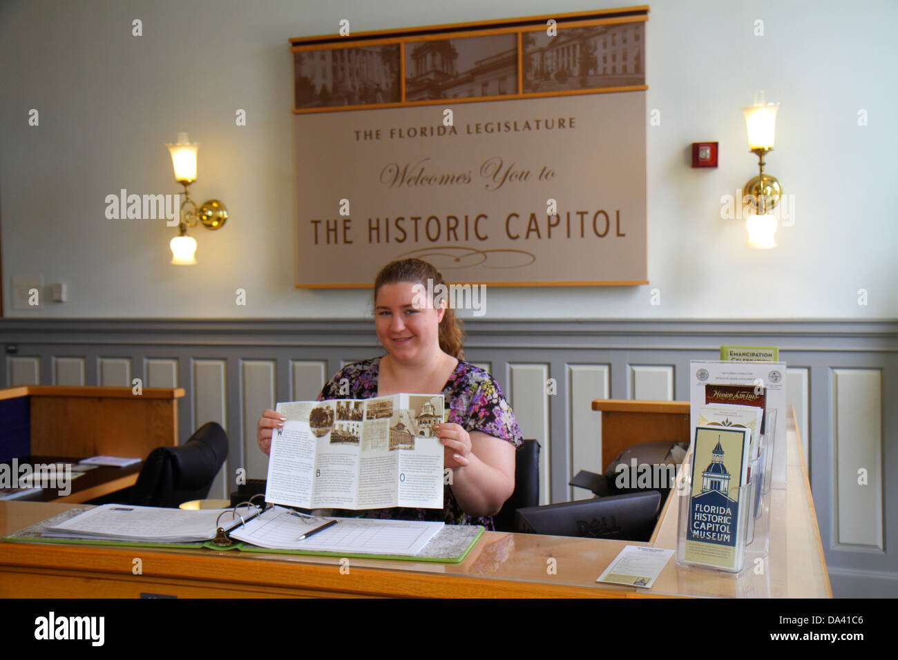 Information desk museum hi-res stock photography and images - Alamy