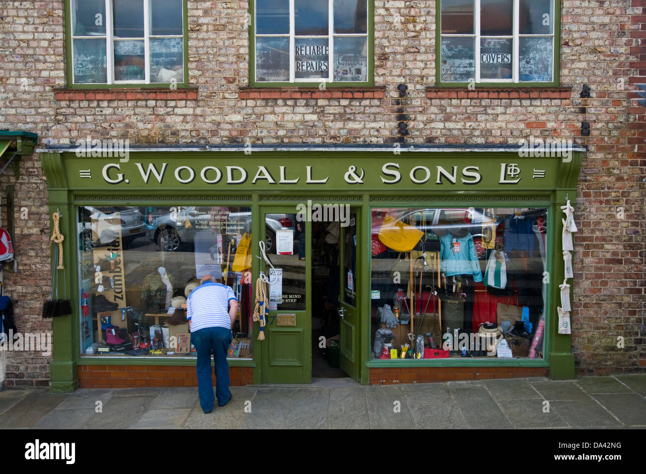G. Woodhall & Sons rope makers and traditional hardware shop in Malton ...
