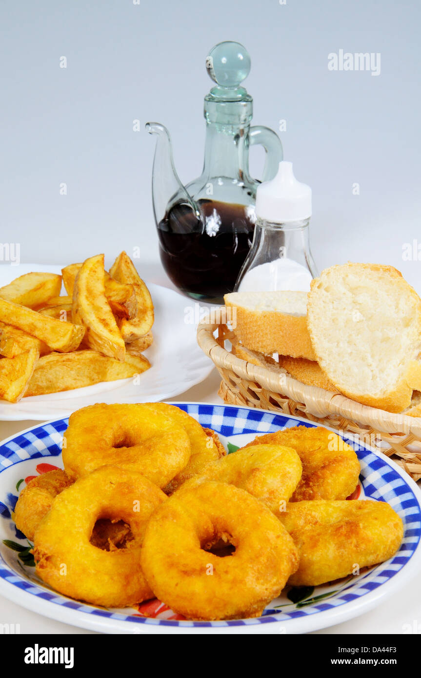 Squid and chips hi-res stock photography and images - Alamy