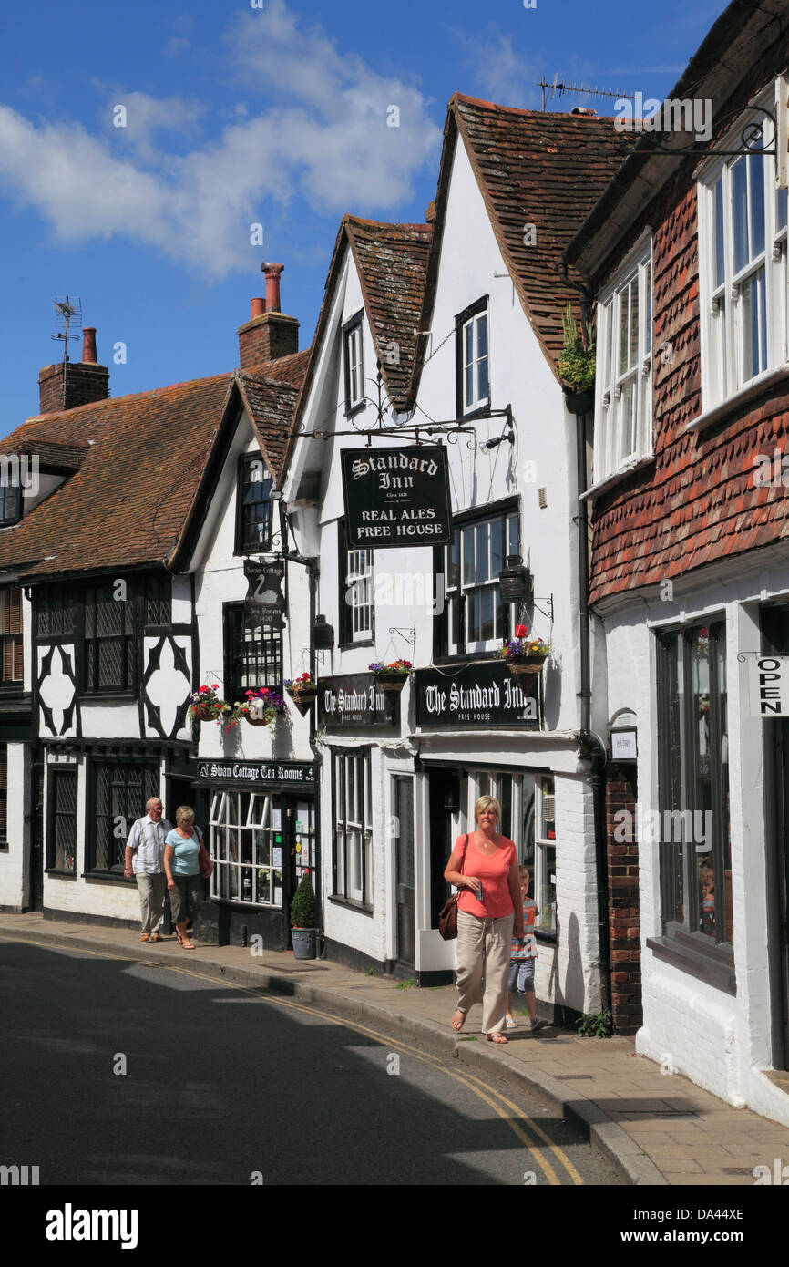 Rye east sussex man woman hi-res stock photography and images - Alamy
