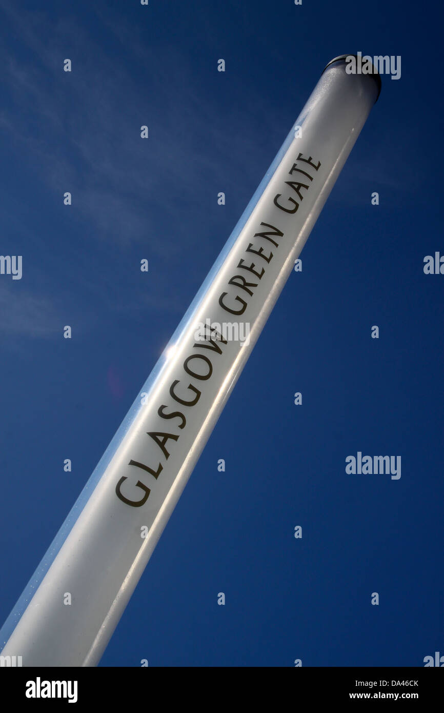 Glasgow Green Gate glass sign Stock Photo - Alamy