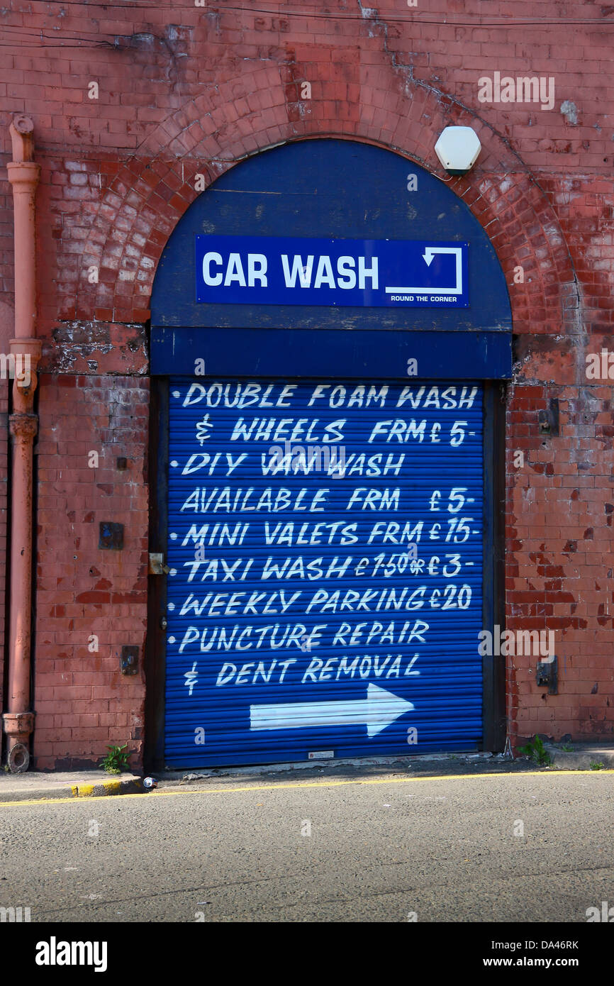 Roller shutter door sign hi-res stock photography and images - Alamy