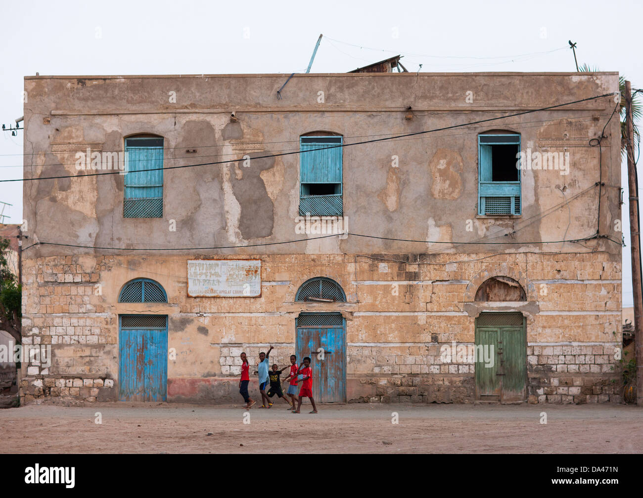 Colonial building massawa eritrea hi-res stock photography and images ...