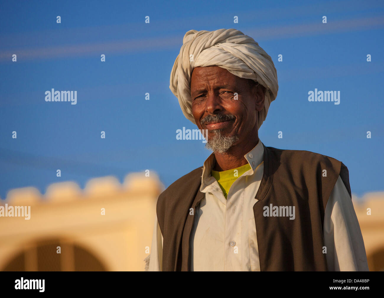 Muslim old man hi-res stock photography and images - Alamy