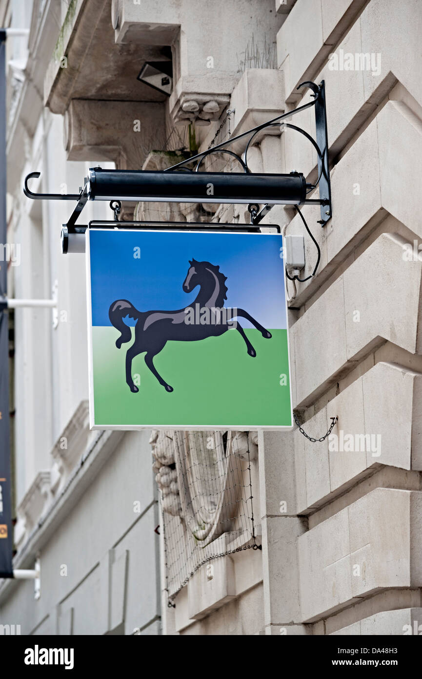 Lloyds tsb bank sign business banking Stock Photo - Alamy Lloyds tsb bank sign business banking Stock Photo - Alamy