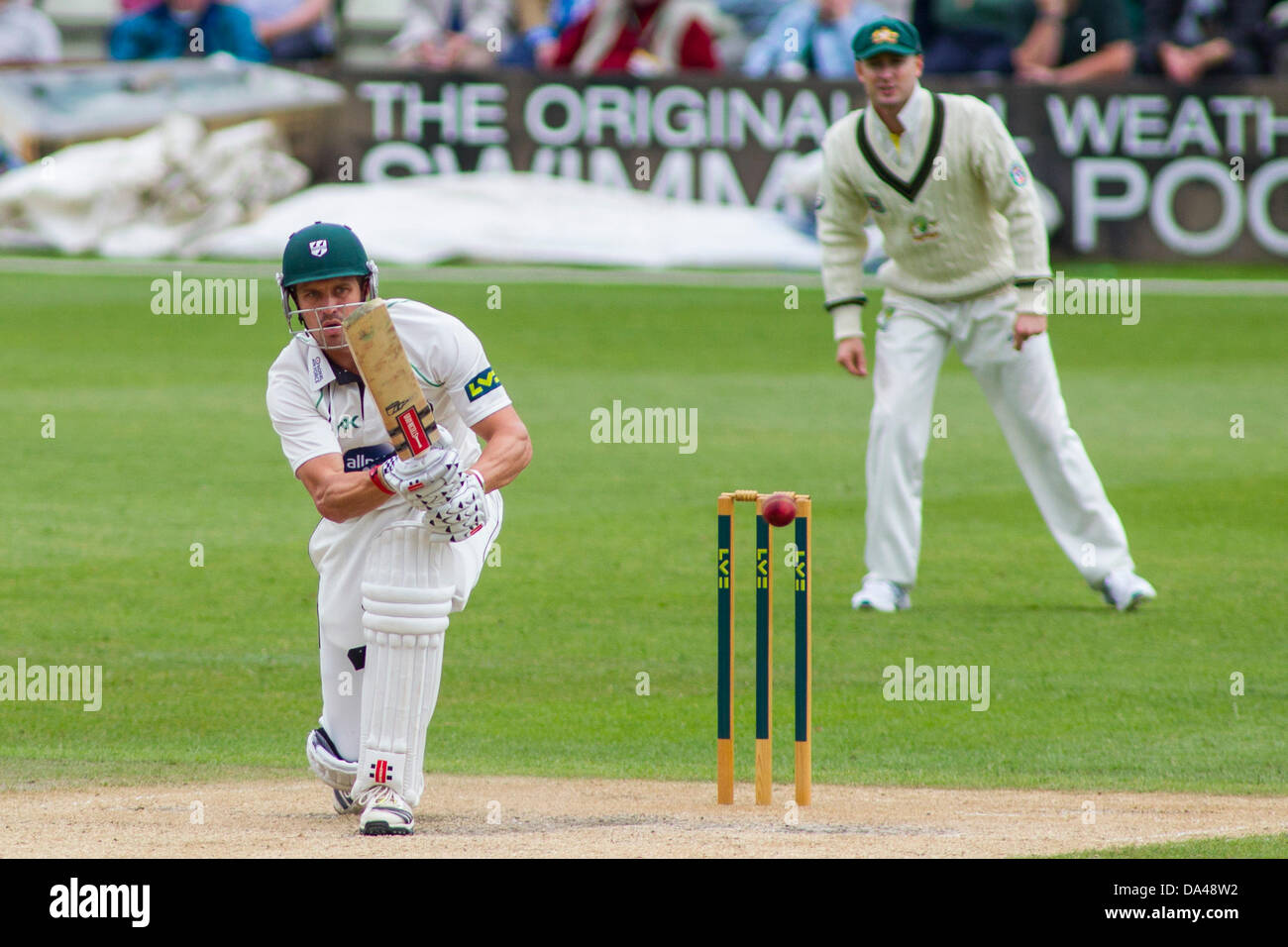 Cricket worcestershire cricket ground new road hi-res stock photography ...
