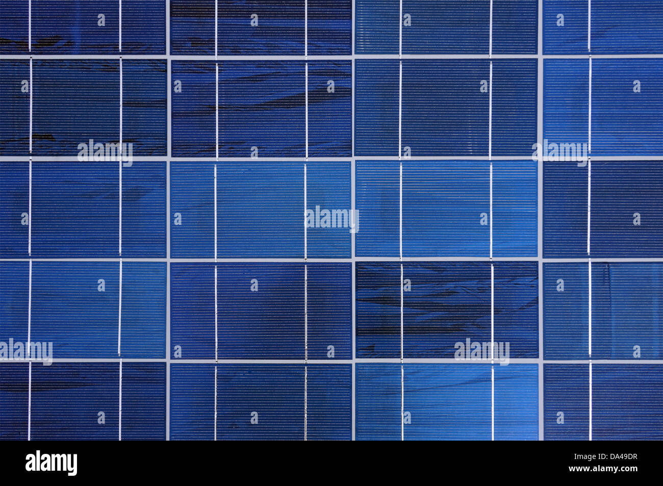 Solar photovoltaic technology hi-res stock photography and images - Alamy