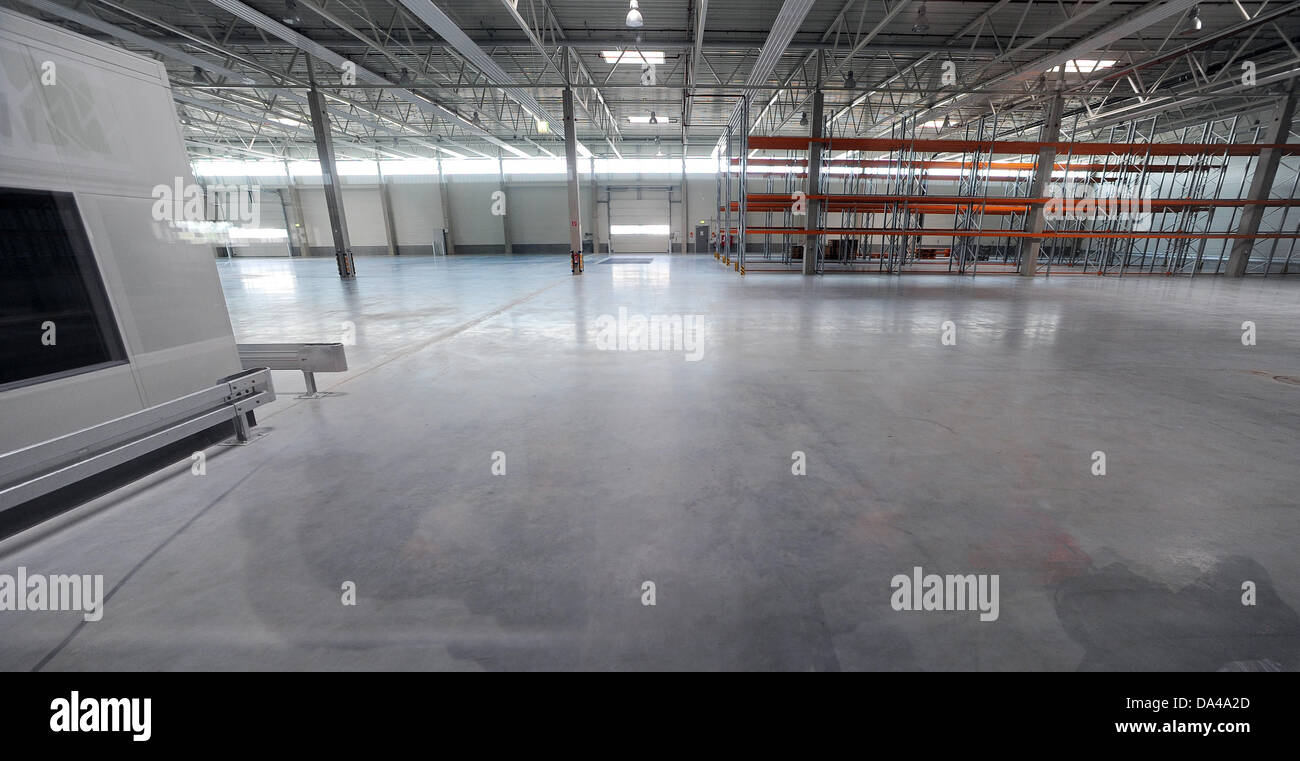 The warehouse of the new cargo center is pictured at Berlin-Brandenburg ...