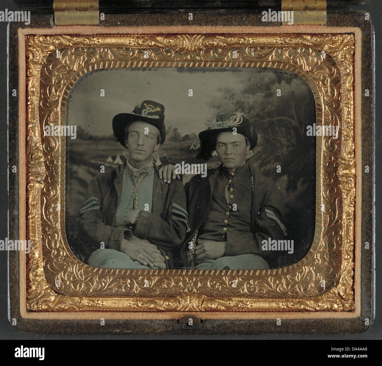 [Unidentified sergeant and corporal in Union uniforms in front of ...