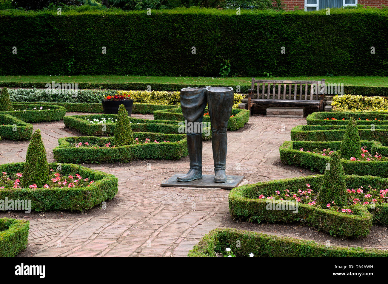 "Felled" by Liane Lang (cold-cast bronze 2013) in the Sunken Garden ...