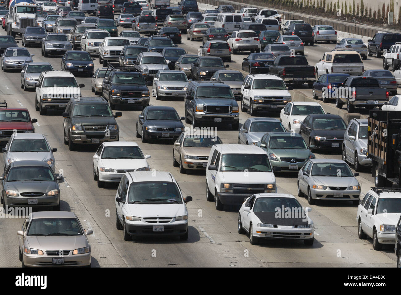 LOS ANGELES, CA – MAY 25: Freeway traffic heading north - south on the ...