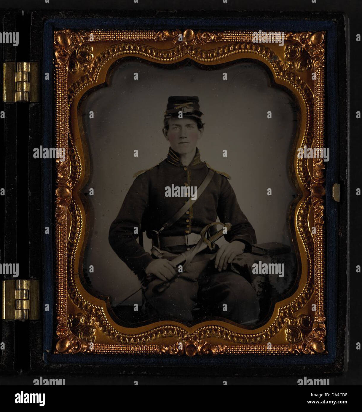 Vintage uniform with sword hi-res stock photography and images - Alamy