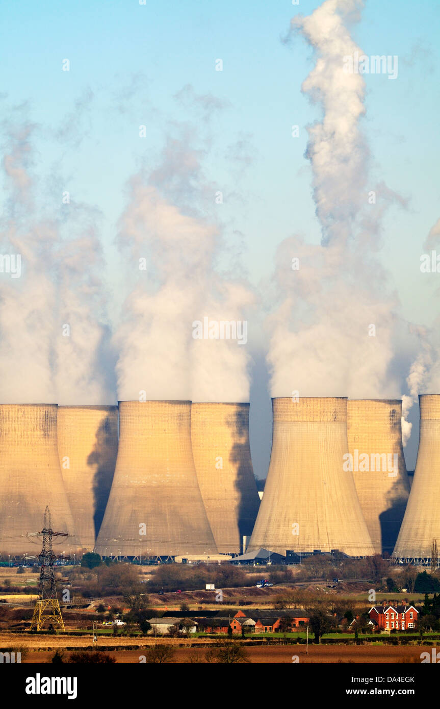 Steam rising from cooling towers hi-res stock photography and images ...
