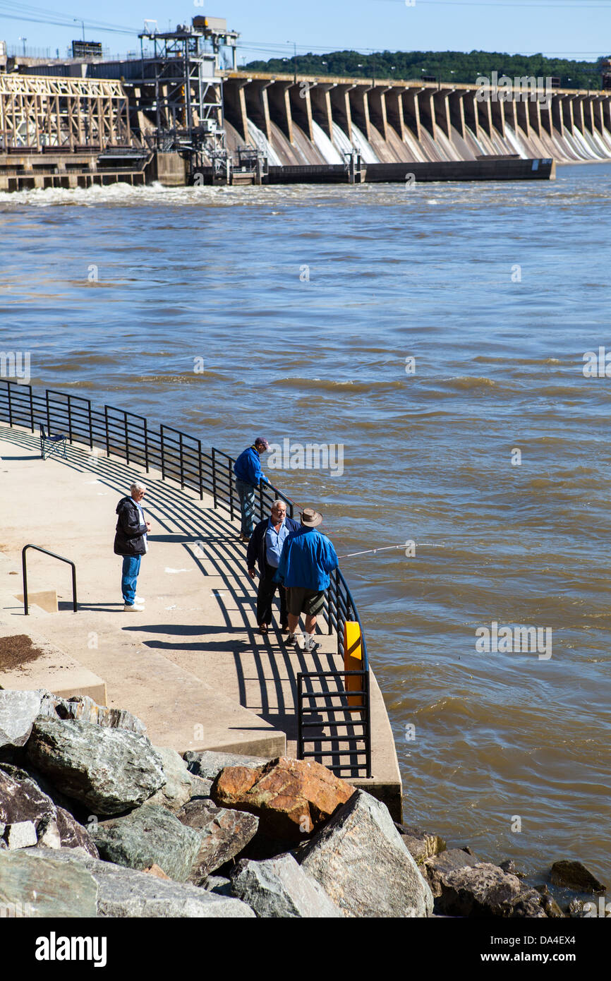 The Conowingo Dam (also known as the Conowingo Hydroelectric Plant) is ...