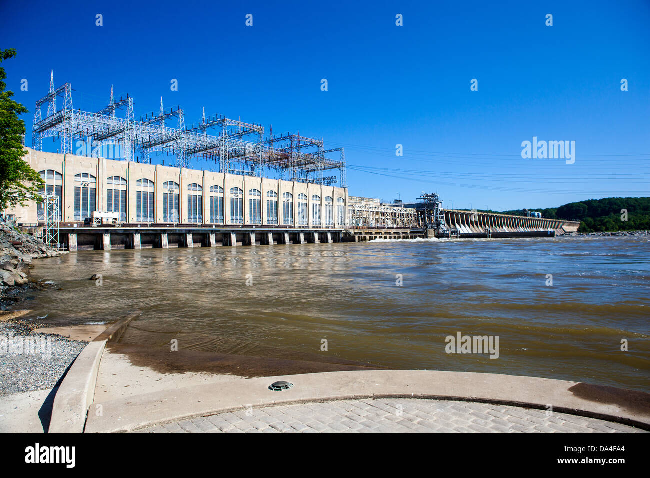 The Conowingo Dam (also known as the Conowingo Hydroelectric Plant) is ...