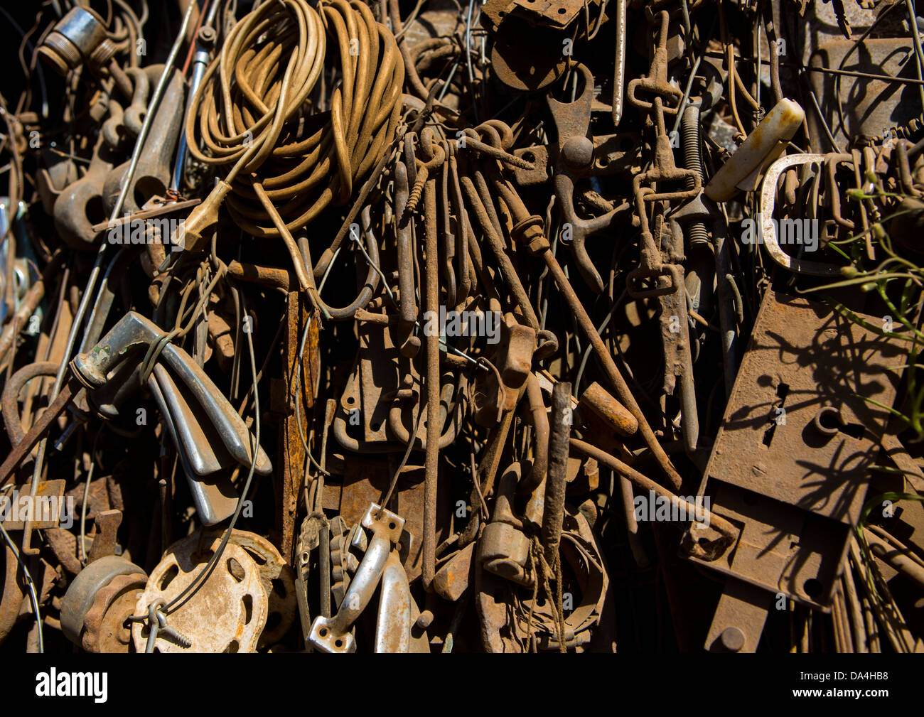 Medebar Metal Market, Asmara, Eritrea Stock Photo - Alamy