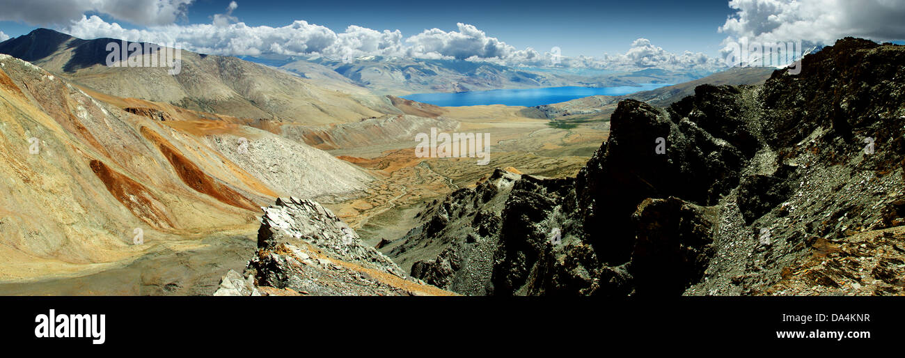 Tso Moriri lake, Ladakh, India Stock Photo - Alamy