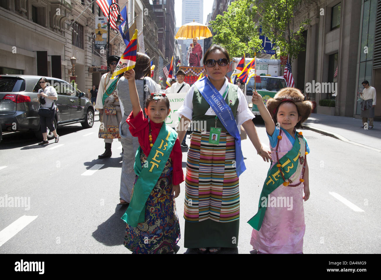 Tibetan americans hi-res stock photography and images - Alamy